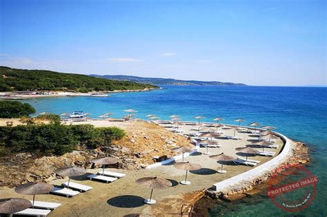 Pema E Thatë Beach Albania Tourist Places
