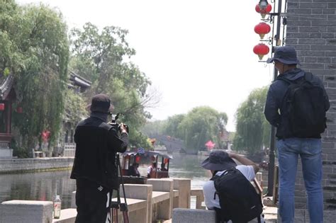济宁市文化和旅游局 行业资讯 起航大运河节目到南阳镇取景拍摄