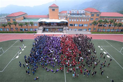 與校長有約－康橋國際學校夢工廠 校長有約：大聲說出你的夢想 2019 10 14 康橋國際學校夢工廠 夢想480 9a 鍾尹（the