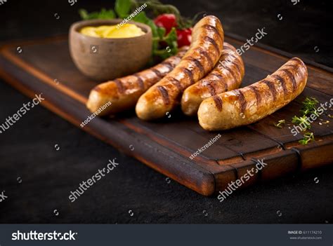 소시지 겨자 50153개가 넘는 로열티 프리 라이선스 대상 스톡 사진 Shutterstock