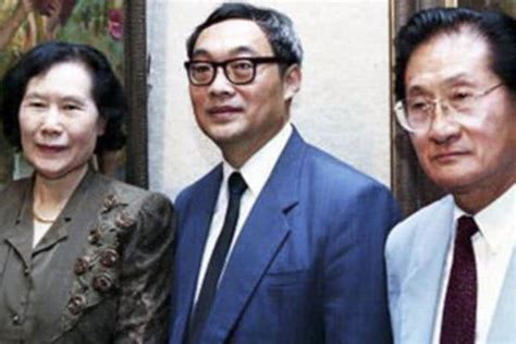 徐悲鸿子女现状长子成书画鉴定专家 6park