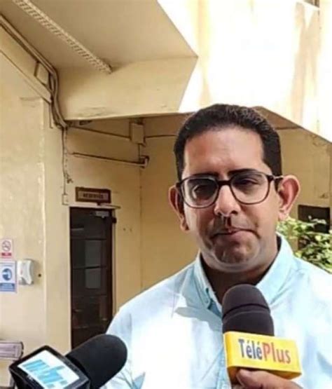 Le Xournal Mauritius Turf Club Santosh Gujadhur à La Barre Possible 1ere Journée En Juin 2025