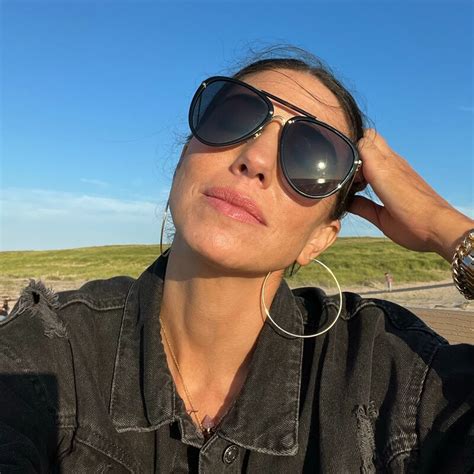 Andrea Isabelle Lucas On Linkedin Picture A Career Goal—anything Youd Love To Achieve In Your