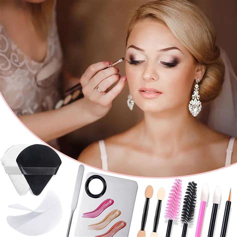Disposable Makeup Applicators Kit With Triangle Makeup Puff Mixing