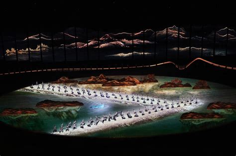 အာရှအားကစားပွဲတော်ဖွင့်ပွဲအခမ်းအနားတွင် တရုတ်စတိုင် အချစ်ဇာတ်လမ်းကို ခံစား