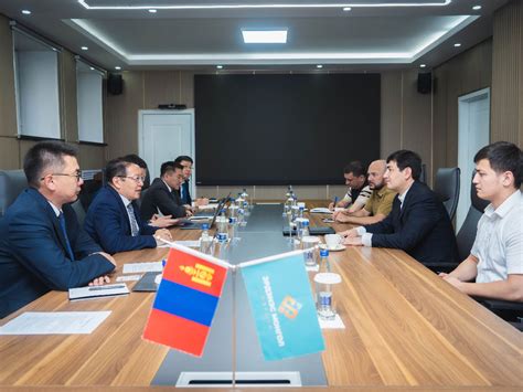 Узбекистан Улстай ашигт малтмалын хайгуул олборлолтын чиглэлд хамтран ажиллах боломжийг судална