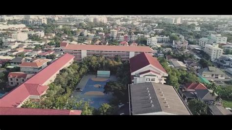 โรงเรียนราชวินิตบางเขน Home