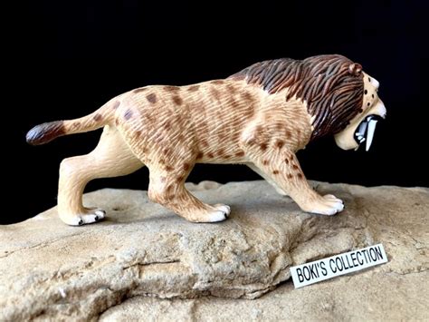 Primeval Sabertooth Tiger Toy