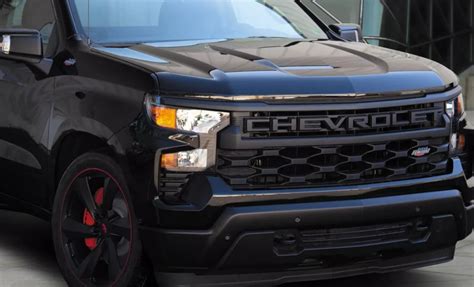 Yenkos 1000 Hp Silverado Brings Back The Street Truck With A Stick
