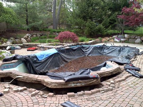Drain Fiberglass Pools Southern Scapes Pools And Spas