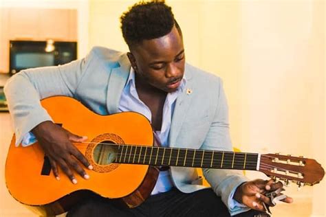 Can You Put Nylon Strings On An Acoustic Guitar Safely