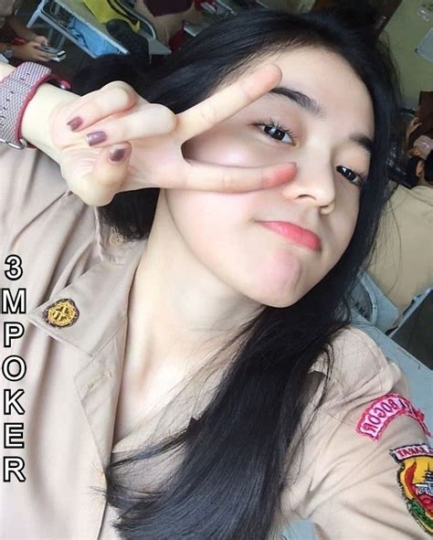 Foto Cewek Lucu Inaru Gambar