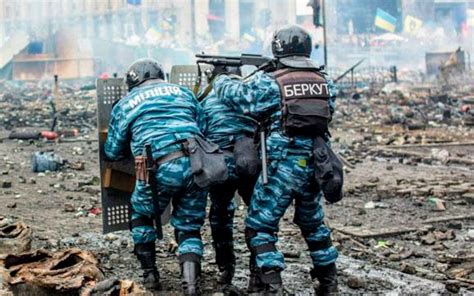 Суд відпустив з під варти ексберкутівців обвинувачених у розстрілах на Майдані ВАРТО