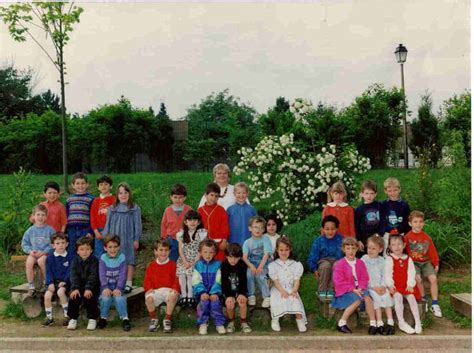 Photo De Classe 1ér Année De Maternelle De 1991 Ecole Maternelle Des