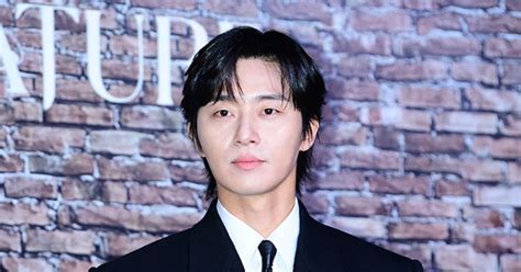 박서준 “10살 연하 로렌 사이와 열애 개인 사생활 확인 어렵다” 공식입장
