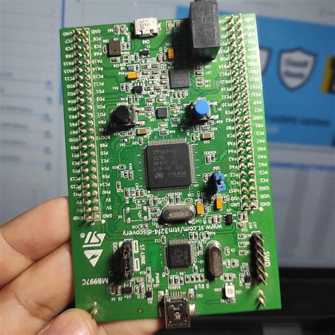 Robert Ramirez ⚡stm32f4discovery Microcontrolador Stm32f407vgt6 32 Bit Arm® Cortex® M4 Con Fpu
