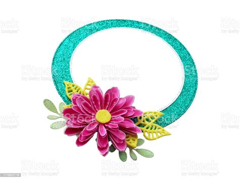 수제 종이 꽃과 잎핑크 빛나는 직사각형 프레임 흰색 배경에서 격리합니다 복사 공간 0명에 대한 스톡 사진 및 기타 이미지 0명 꽃 식물 꽃꽂이 Istock