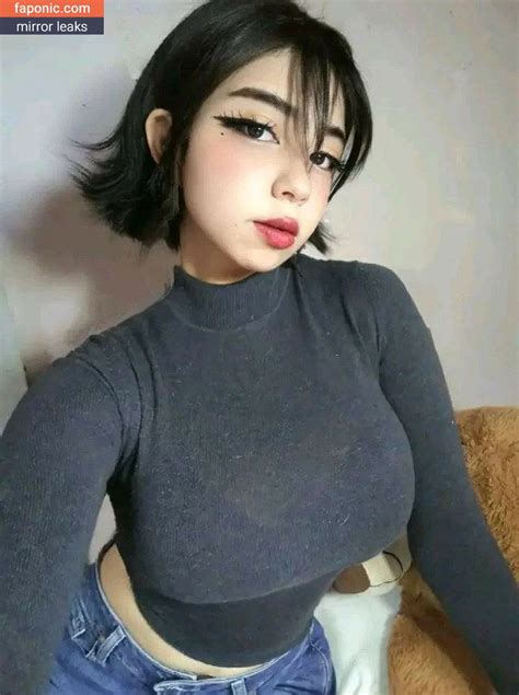 Pin De Valkirion Space En Rostros En 2025 Ver Mujeres Hermosas