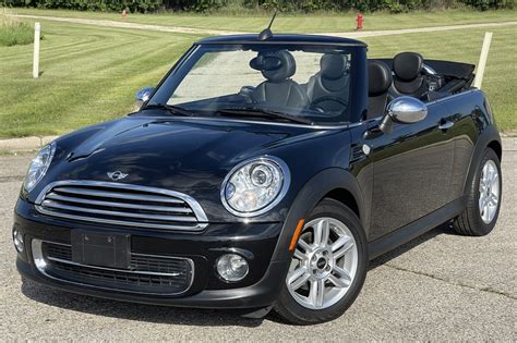 No Reserve 1 700 Mile 2011 Mini Cooper Convertible For Sale On Bat