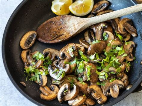 Míscaros Salteados à Moda Antiga Ruralea