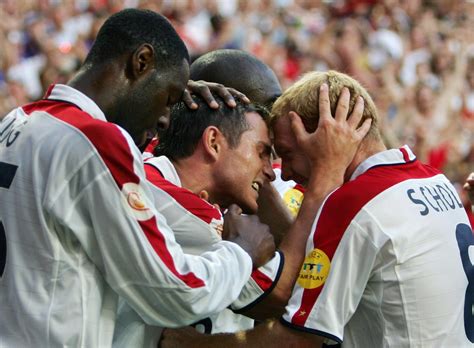 Kieron Dyer Settles Age Old Debate On Scholes Lampard And Gerrard