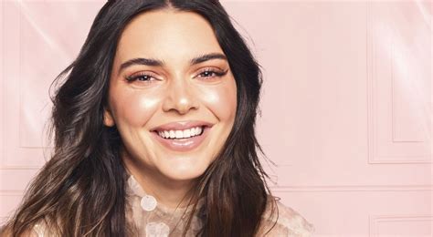 Cómo Recrear Paso A Paso El Look Glowy De Kendall Jenner Marie Claire