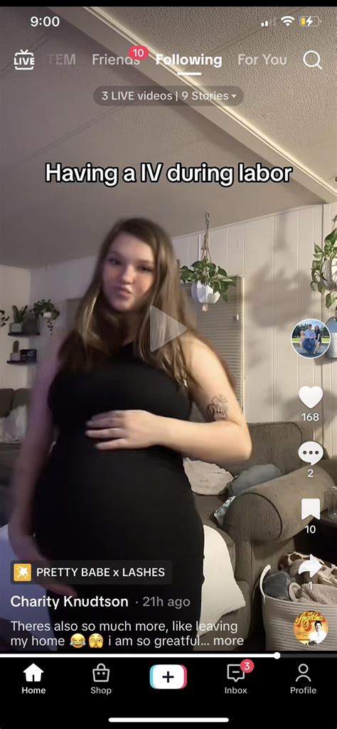 Idk If Anyone Knows Who This Girl Is R Peestickgals