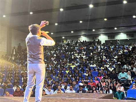 Music Performance Onstagemagic Rahul Nikam