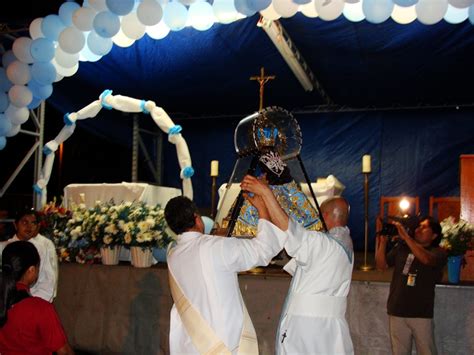Peregrinozapopano Visita A La Parroquia Santa Rosa De Lima Maywood