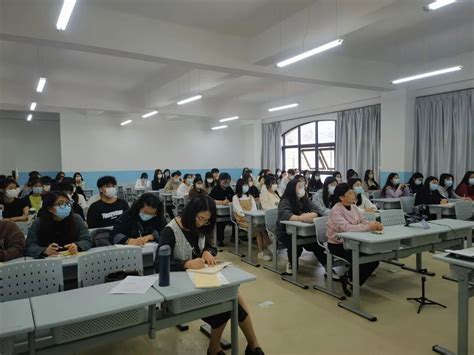 健康管理学院召开21级护理助产临床实习动员大会 健康管理学院
