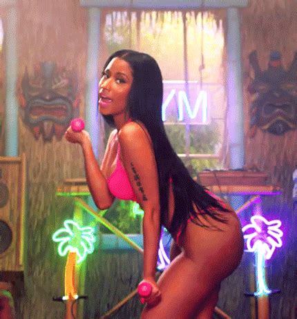 Nicki Minaj Shesfreaky