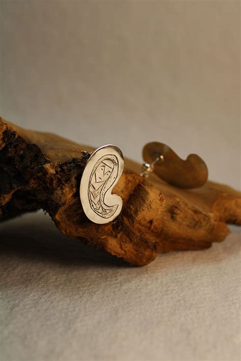 Jewellery: Lady