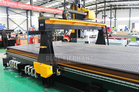 Custom 4 Axis 2646 ATC CNC Router Machine 4 Axis CNC Wood Router For Woodwoking Sale In Peru PER