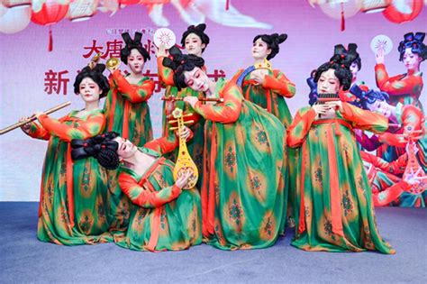《唐宫夜宴》惊喜亮相广州正佳 打造沉浸式唐风千灯盛会新浪广东新浪网