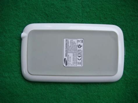 Le Chargeur Sans Fil Samsung Se D Voile