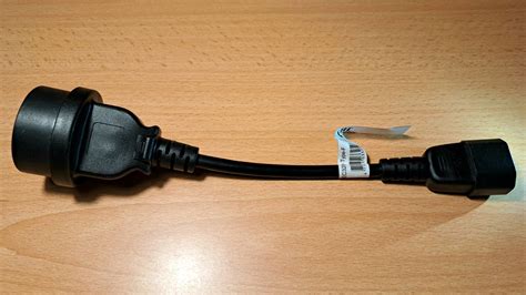 Кабель Iec 320 C14 Powercom Scut — купить по низкой цене в интернет магазине ОНЛАЙН ТРЕЙД РУ