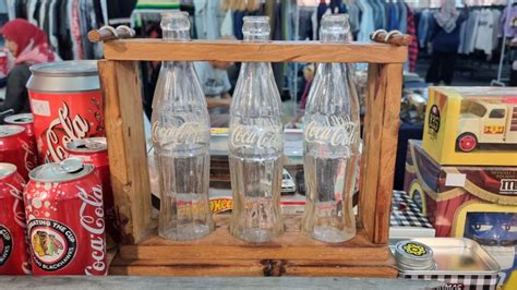 Malaysian White Acl Coca Cola Bottle Hobbies And Toys Collectibles And Memorabilia Vintage