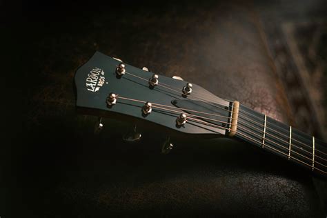 Larson Brothers Relaunch Der Ikonischen Marke Guitar Summit