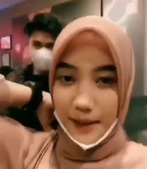 Bokep Indo Cewek Jilbab Checkin Di Hotel Sama Ayangnya Bokep Bali