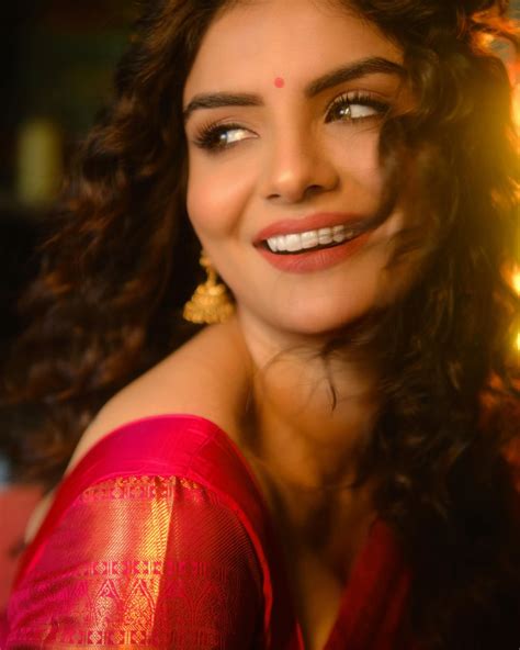 Anveshi Jain అన్వేషి చీరకట్టు అందాలు Anveshi Jain Pink Saree Photos