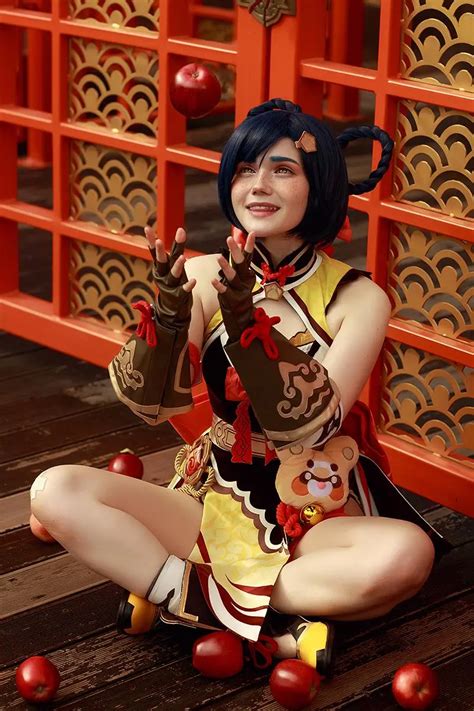 Xiangling From Genshin Impact By Neyrodesu Scrolller