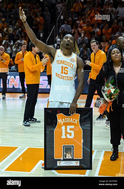 Knoxville Tn March 08 Tennessee Volunteers Guard Jahmai Mashack 15