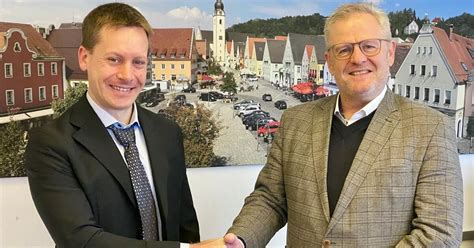 Michael Neidl Ist Neuer Kämmerer Der Stadt Schwandorf Der Neue Kämmerer