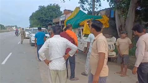 ड्राइवर से हो गई ये भूल खड़े कंटेनर में घुसी श्रद्धालुओं से भरी