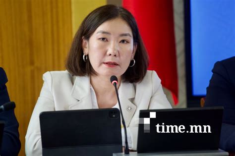 Л Мөнхбаясгалан Г Занданшатар та Ерөнхийлөгч У Хүрэлсүхээс ангид ажиллаж чадах уу