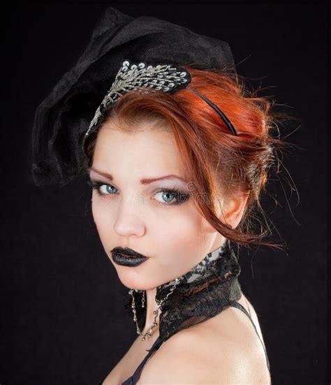 Fille Nue Sur Un Noir Image Stock Image Du Seins Passion