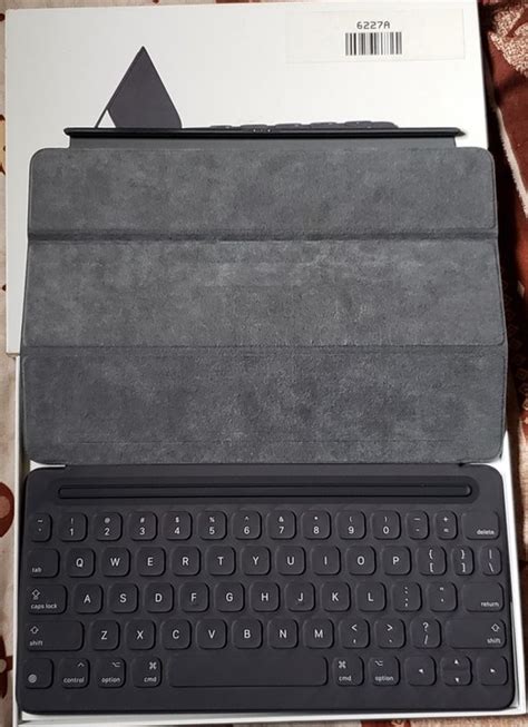 Like New Ipad Pro 10 5 Smart Keyboard Technology Market Nigeria