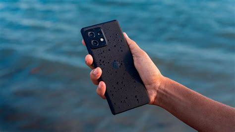 Представлен флагман Motorola Edge 40 Pro с топовой начинкой и экраном