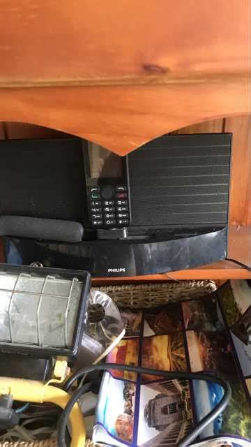 Docking Station Bluetooth Alarm Clock Radio New Ph New Sim Radios