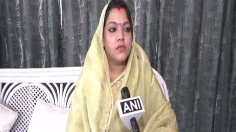 मिल रही हत्या की धमकी नीतीश के पूर्व कानून मंत्री पर बिल्डर की पत्नी का आरोप